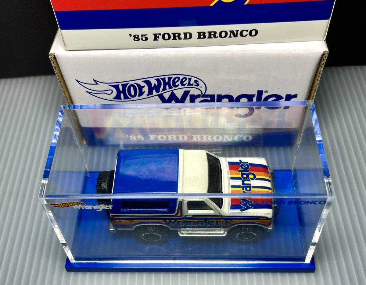2025 Hot Wheels x Wrangler - 1985 Dodge Ford Bronco Diecast Car (Exclu ...