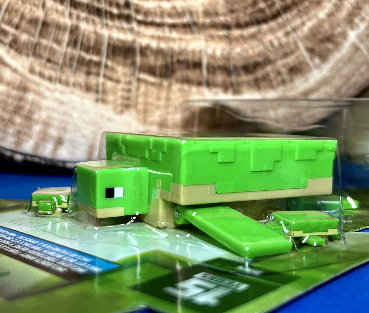 2024 Minecraft 15th Anniversary Action Figure: TURTLE (w/ Egg & Baby T ...